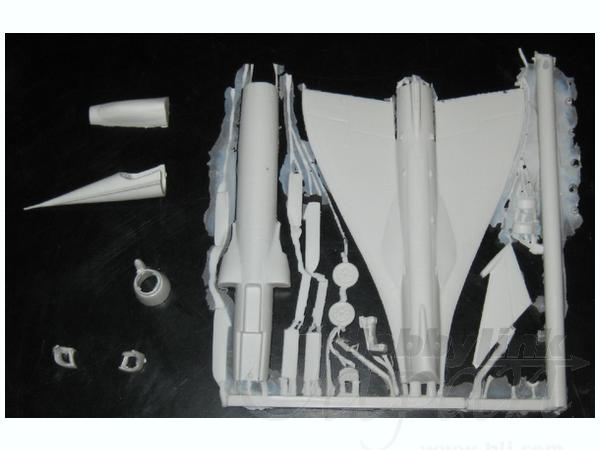 BAC.221 Supersonic Research Plane | HLJ.com