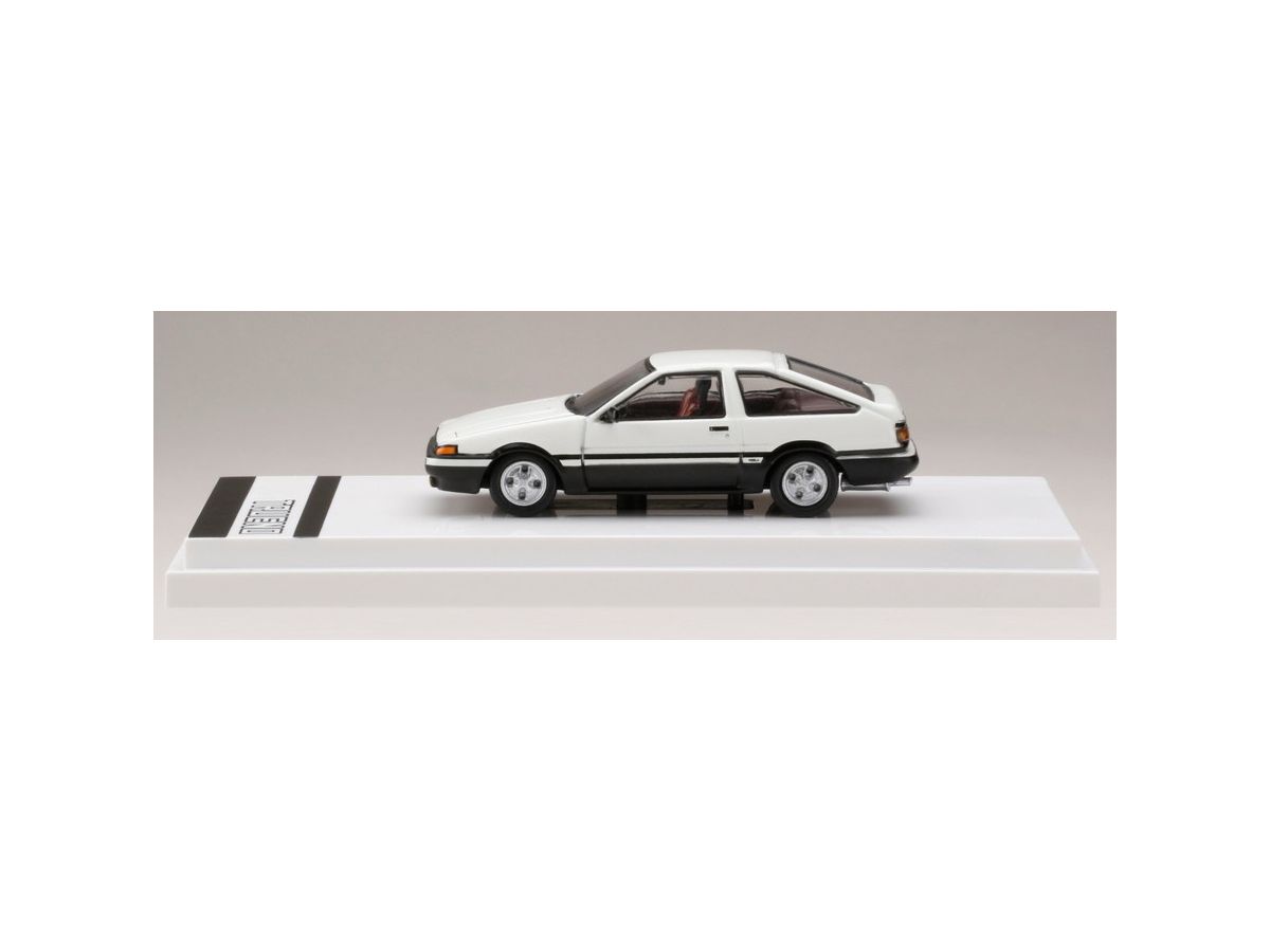 Toyota Sprinter Trueno GT APEX (AE86) High-Tech Two-Tone (White & Black ...