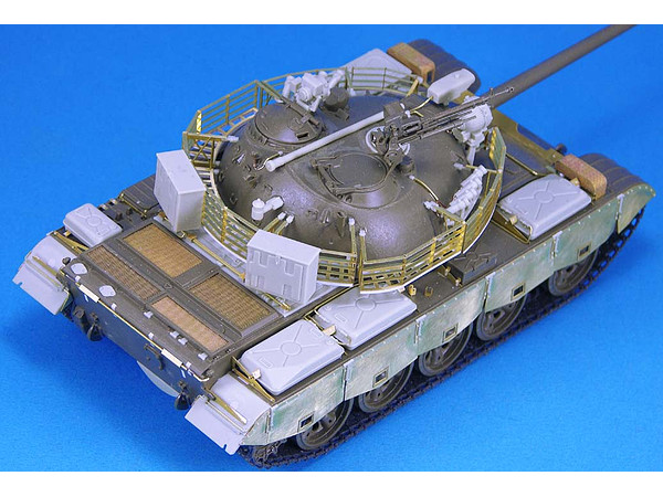 Iraqi Type 69 Conversion Set (for Tamiya T-55) | HLJ.com