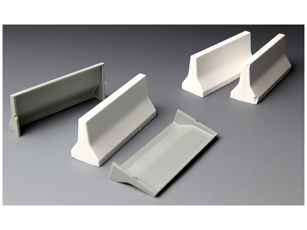 Concrete & Plastic Barrier Set | HLJ.com