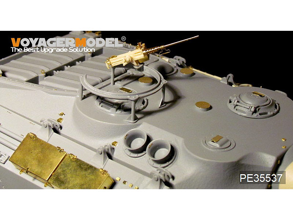 WWII US T-28 Super Heavy Tank w/M2 /Mantlet (Dragon) | HLJ.com